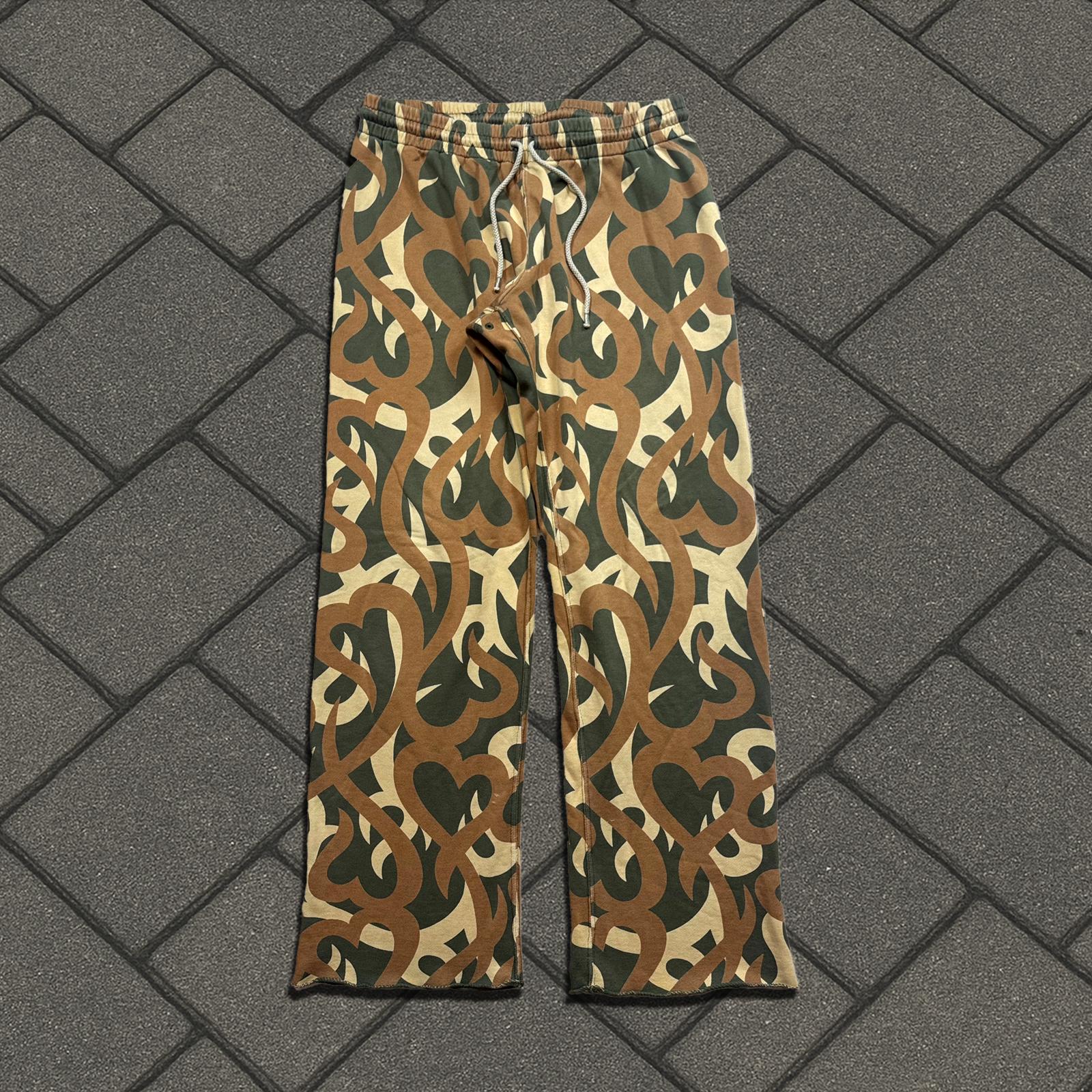 AW04 Number (N)ine Green Tribal Camo Sweatpants – Crybynoon Archive