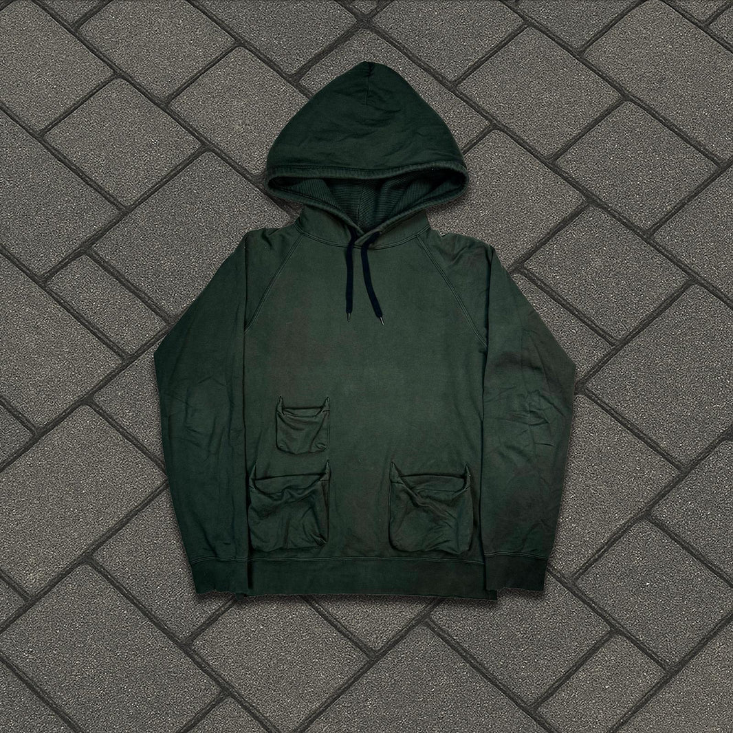 Number Nine – Crybynoon Archive